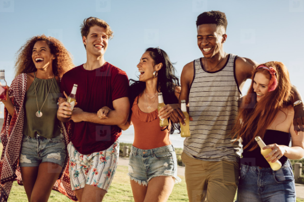 Why Deep Friendships Are Important & How to Foster Them – The Skin Deep